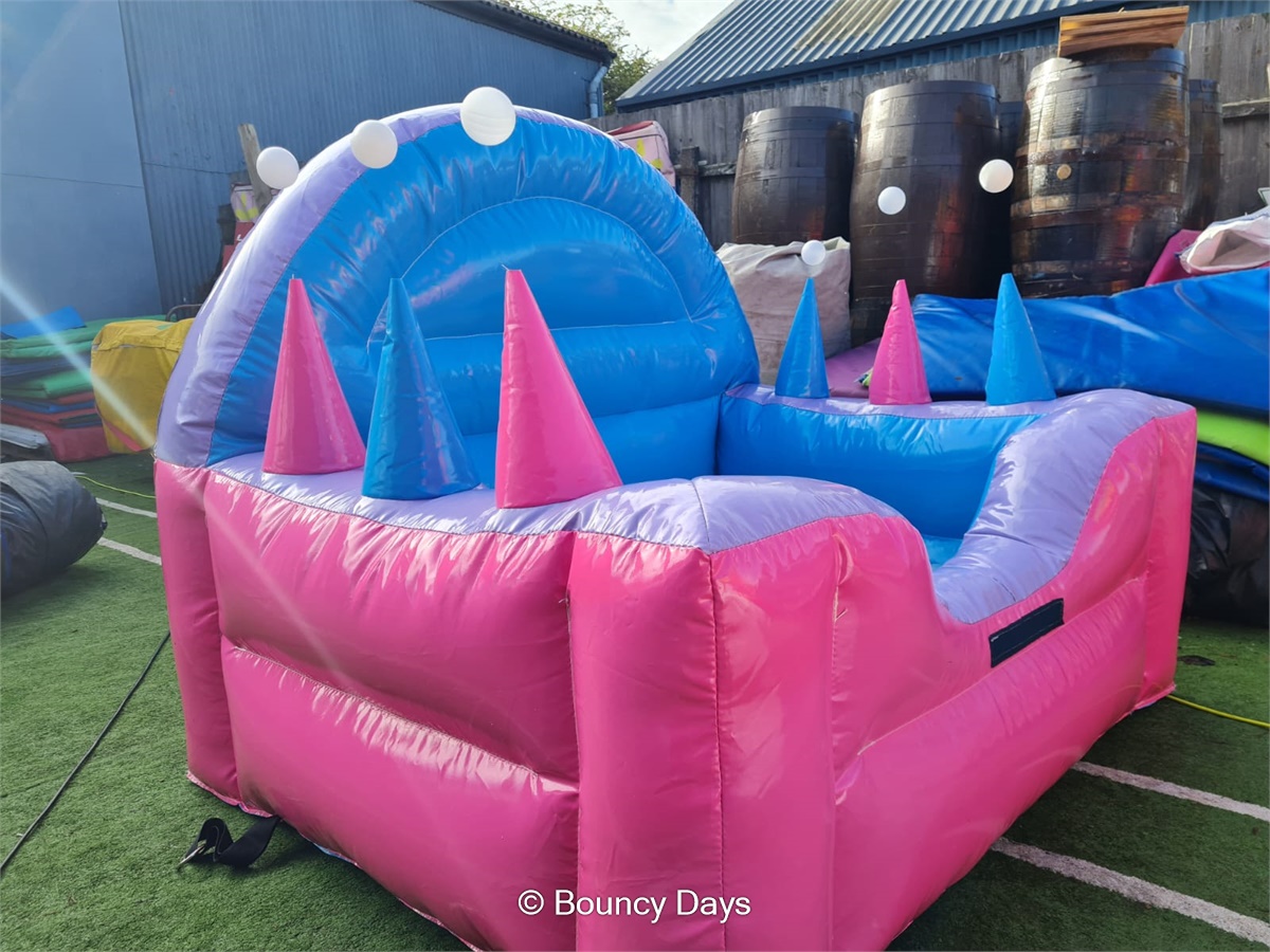 Air juggler ball pit, inflatable ball pit, inflatable ball pool